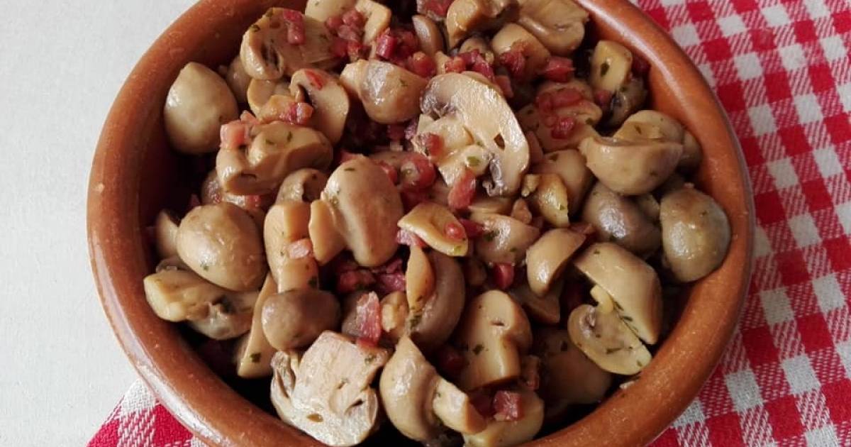 Receta de champiñones con jamón al pimentón | Cocina y recetas fáciles