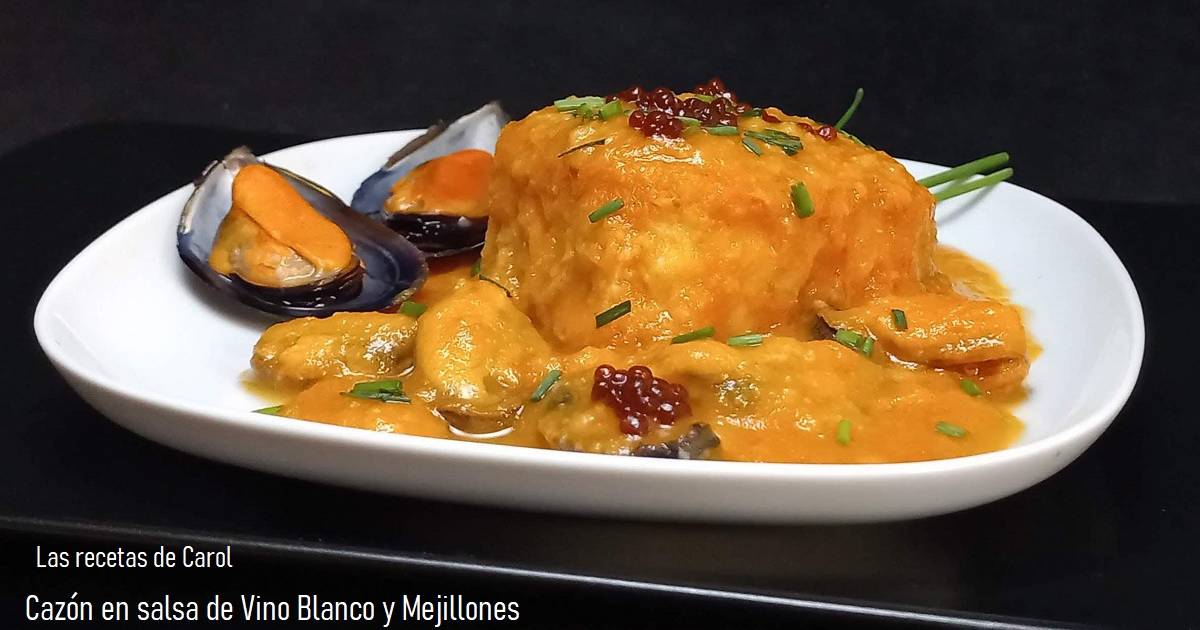 Cazón en salsa de vino blanco y mejillones | Cocina y recetas fáciles