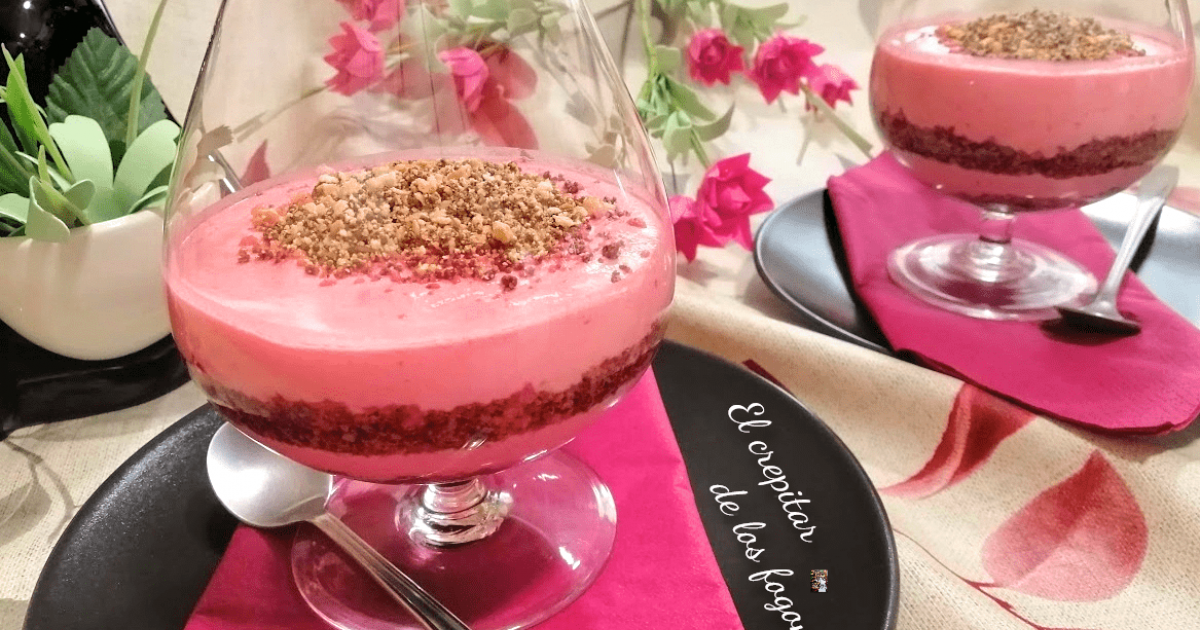 Crema de frambuesas con galletas y chocolate | Cocina y recetas fáciles