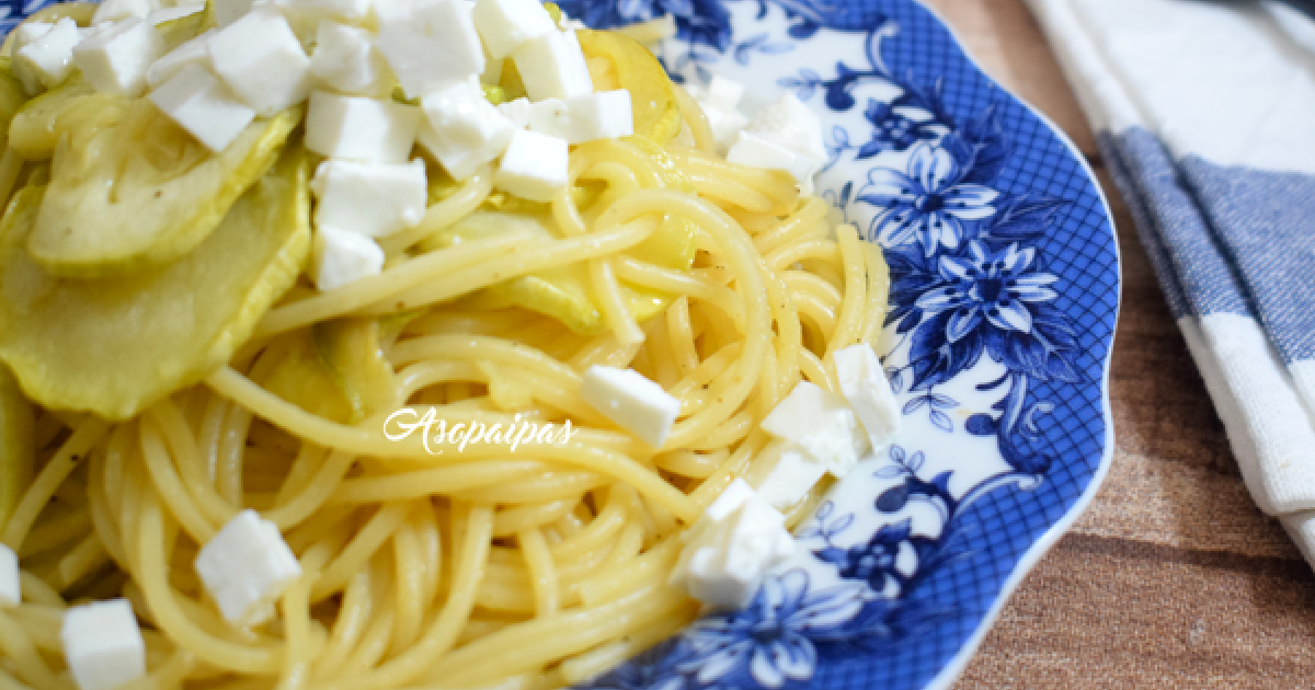 Espaguetis con calabacines y queso fresco. vídeo receta | Cocina y ... Espaguetis con calabacines y queso fresco. vídeo receta | Cocina y ...
