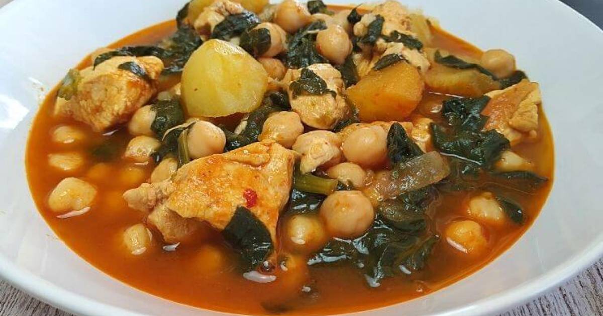 Garbanzos con pollo y espinacas | Cocina y recetas fáciles