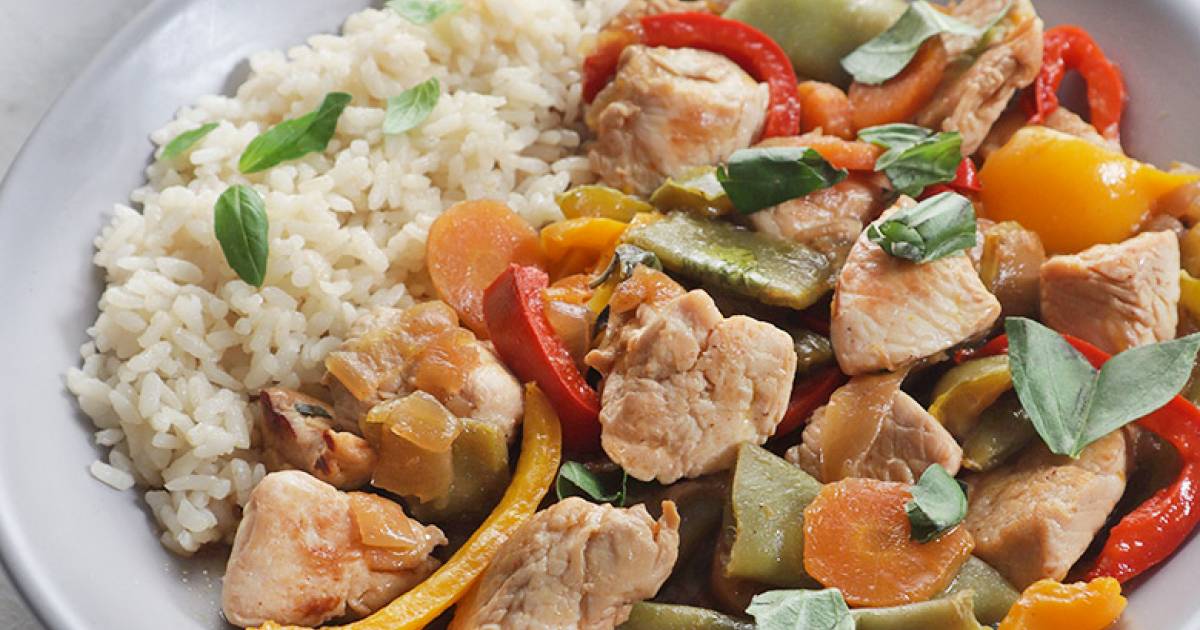 Ragú de pavo guisado con verduras | Cocina y recetas fáciles