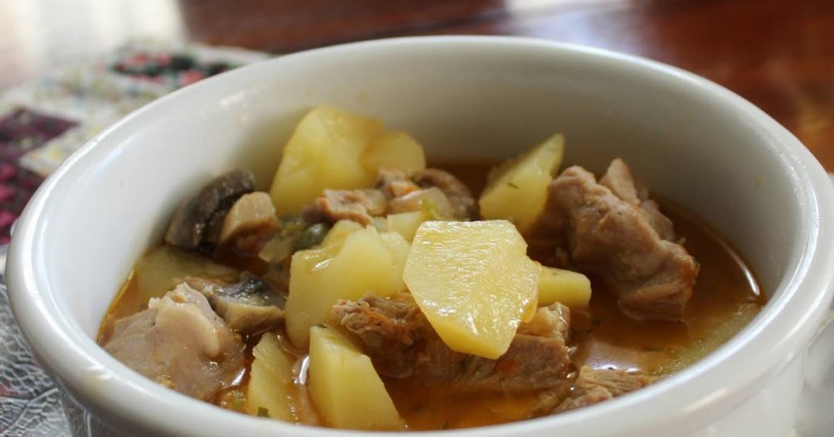 Pavo guisado con patatas | Cocina y recetas fáciles