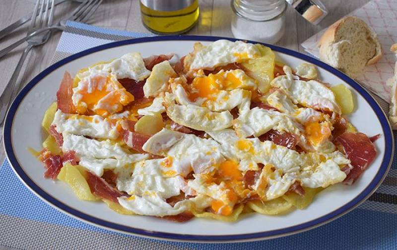 Receta De Huevos Rotos O Huevos Estrellados Con Jamón Cocina Y